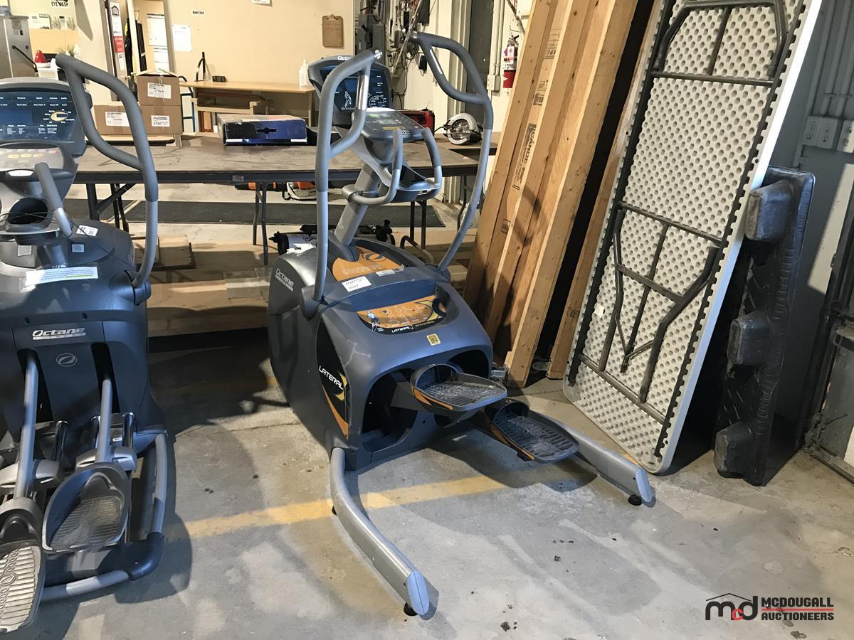 Octane Lateral LX8000 Elliptical Machine