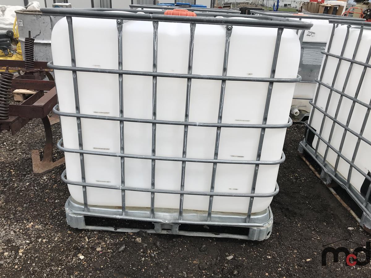 275-Gallon Caged Poly Tote
