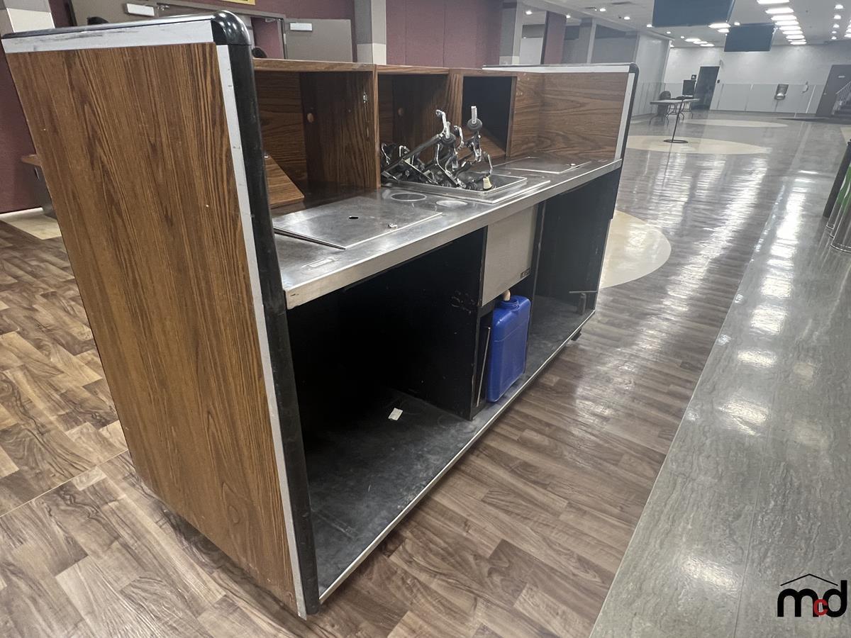Mobile Bar Stand