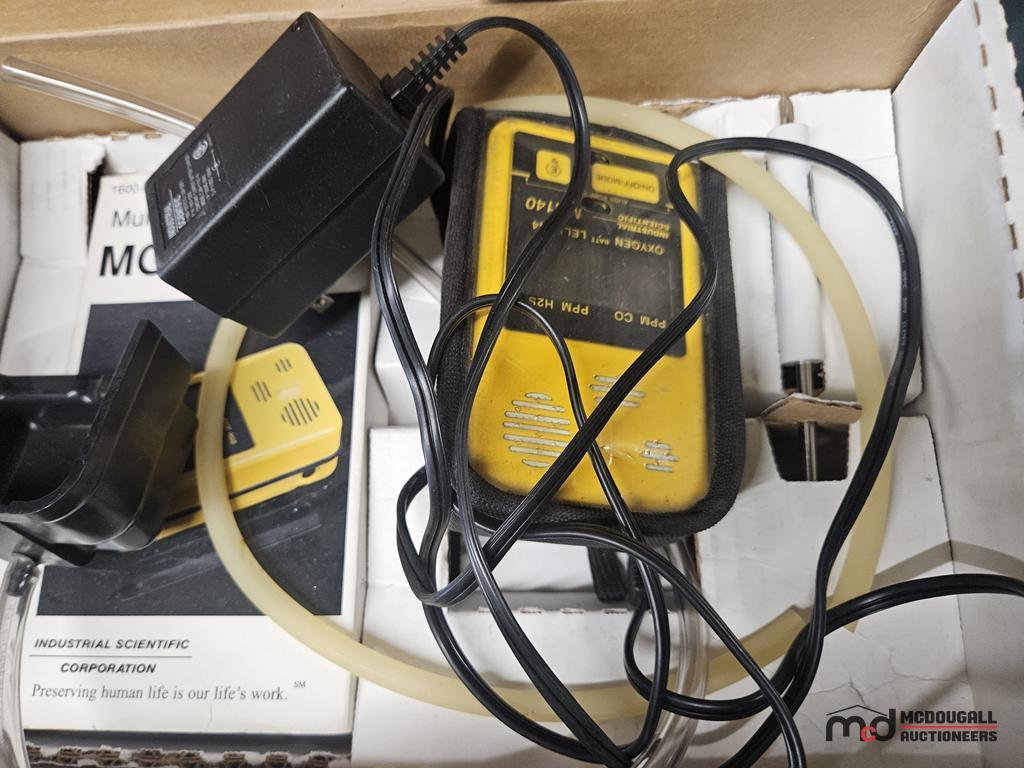 MG140 Multi-Gas Monitor
