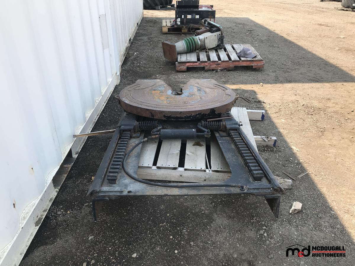 Holland Heavy Duty 5th Wheel Slider