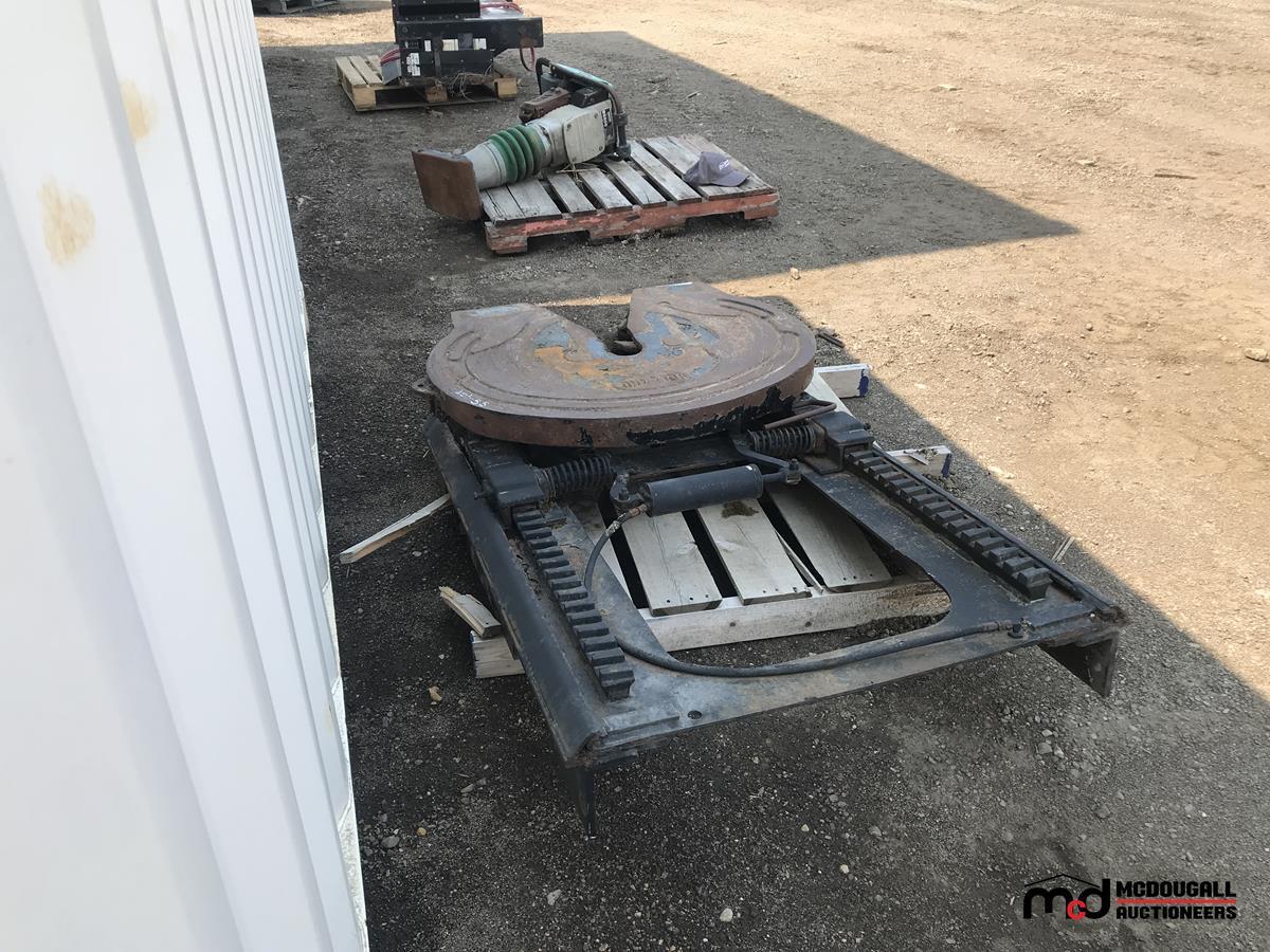 Holland Heavy Duty 5th Wheel Slider