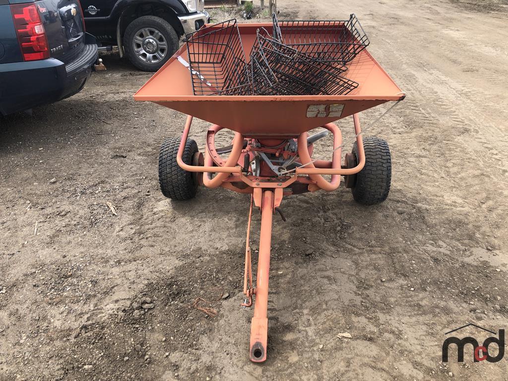 Lely Pull Broadcast Spreader
