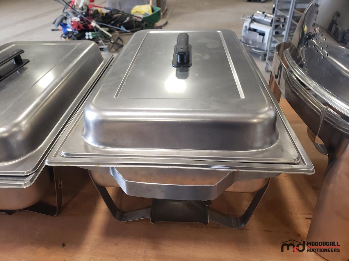 Table w/ Bulk Food Dispensers, Stainless Food Holder and Inserts