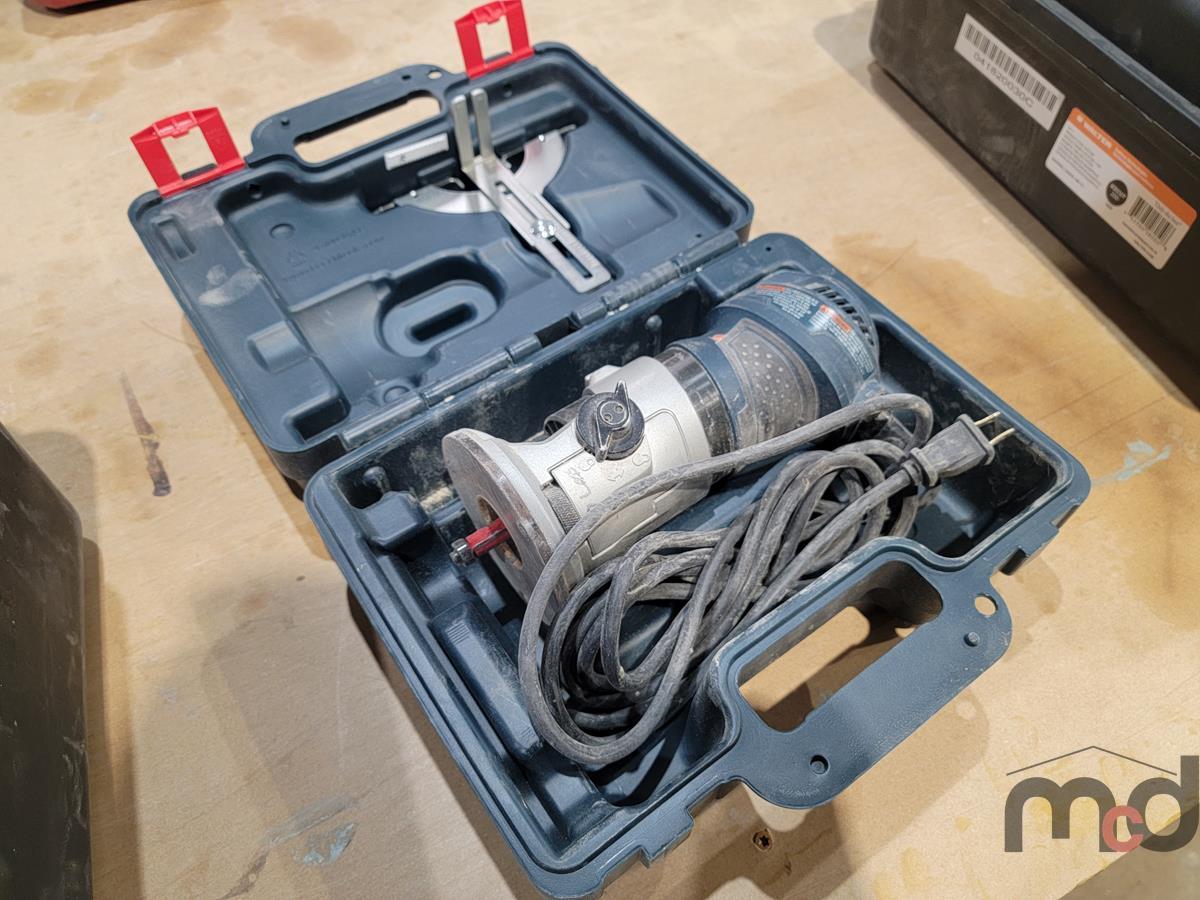 Bosch GKF125CE Colt Palm Router