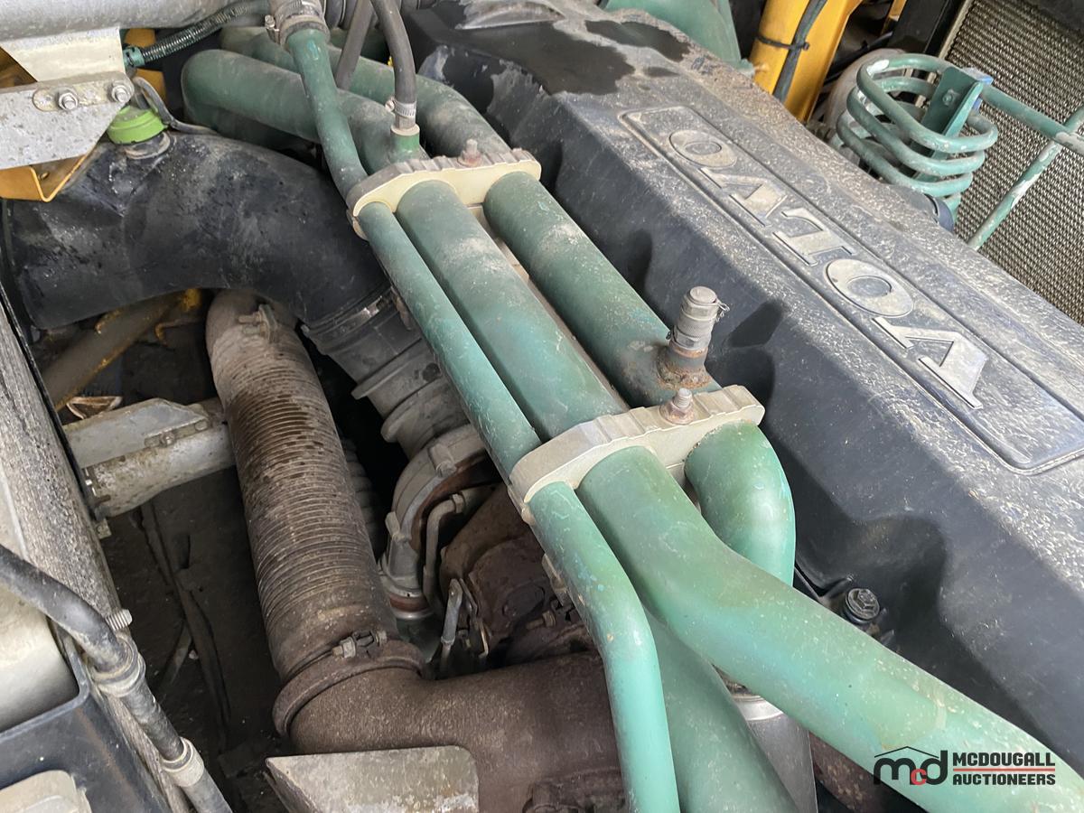 2006 Volvo A30D Articulated Water Truck