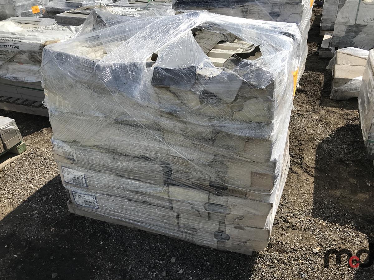 Pallet of Clipstone Prostack Oseola Flat Bricks