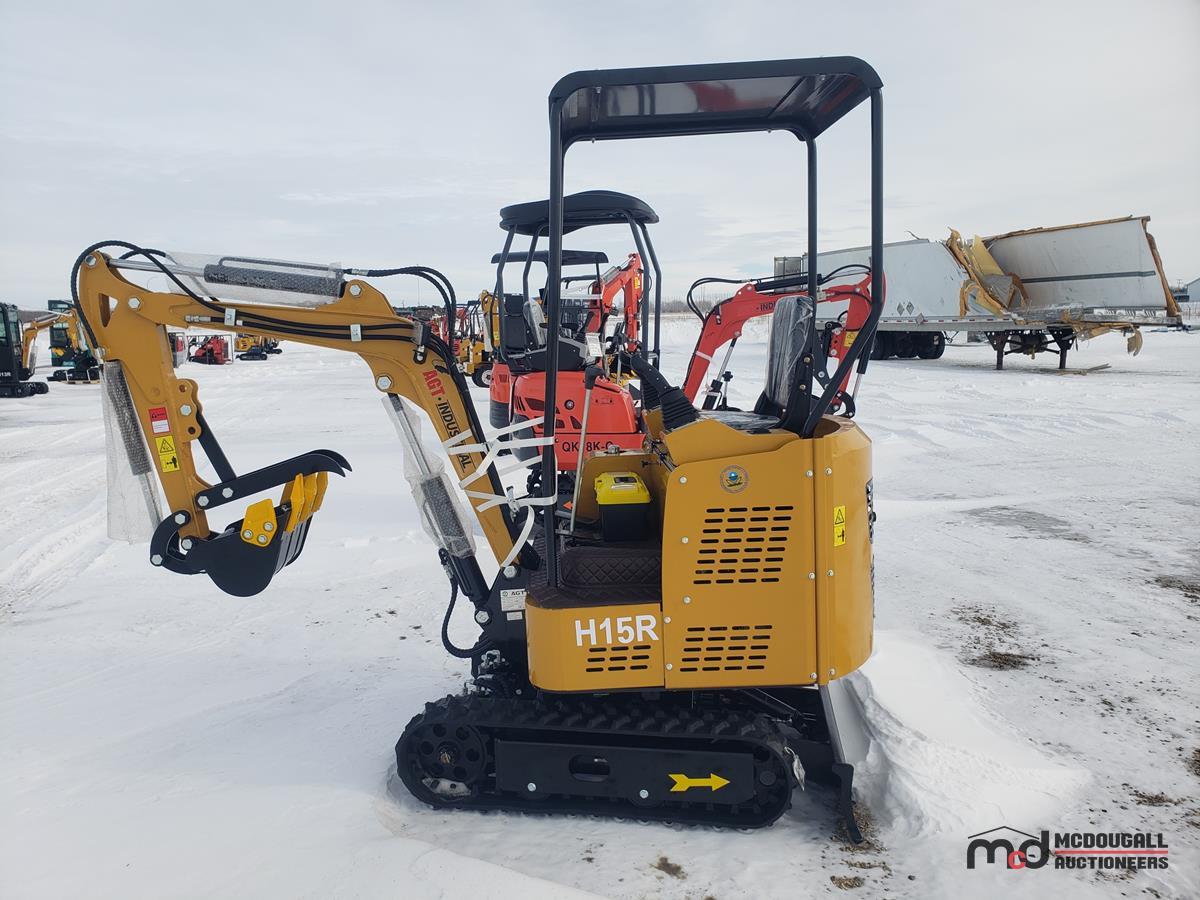 2024 AGT H15R Mini Excavator