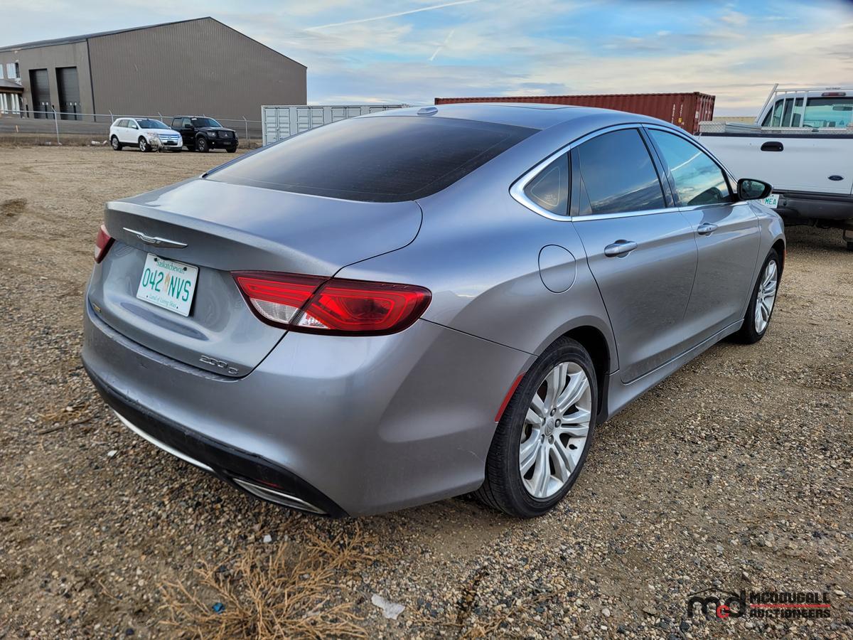 IMPOUND UNIT: 2016 Chrysler 200c Car (Non-Runner)