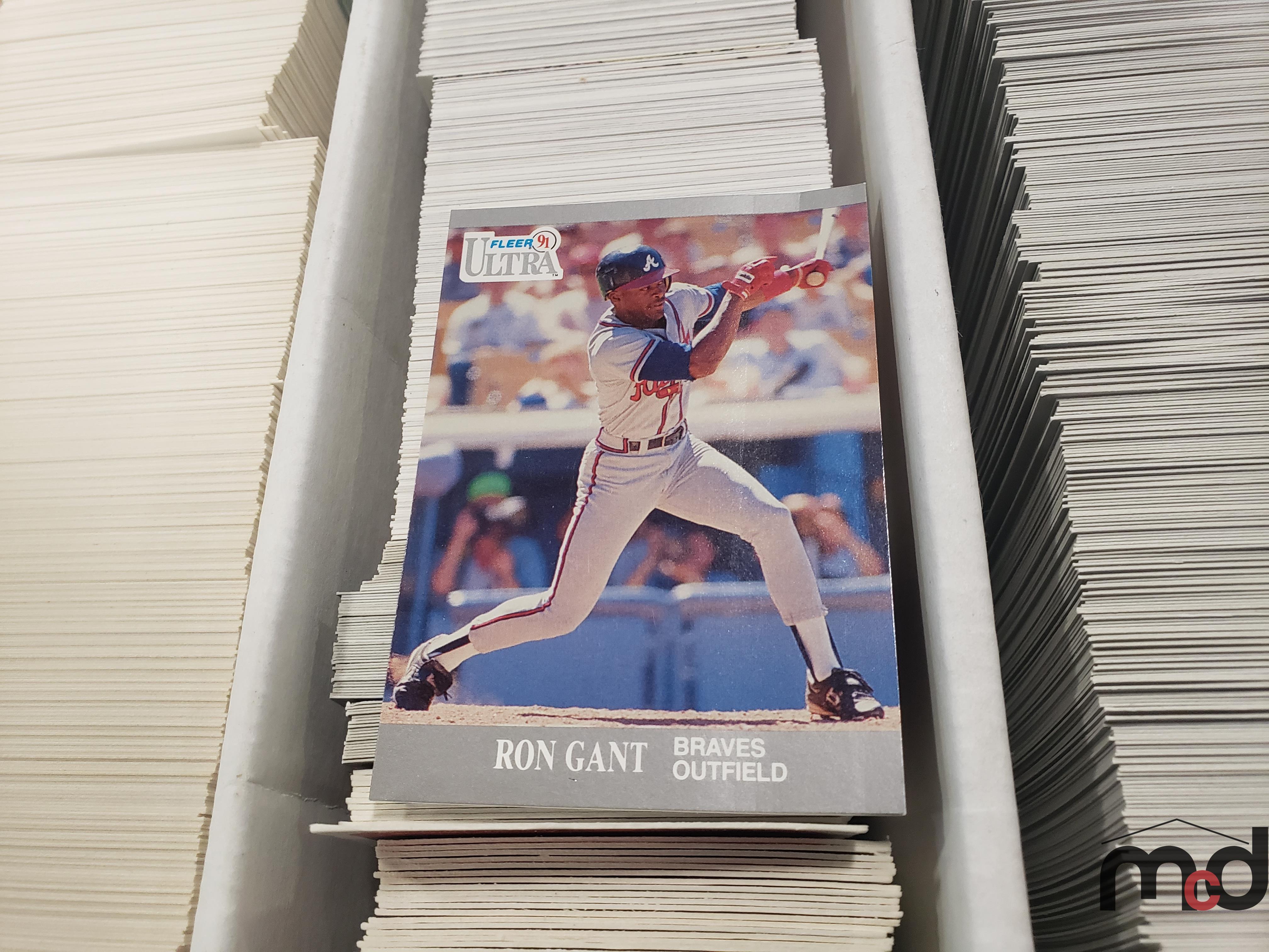 (Approx. 5000) Baseball Cards
