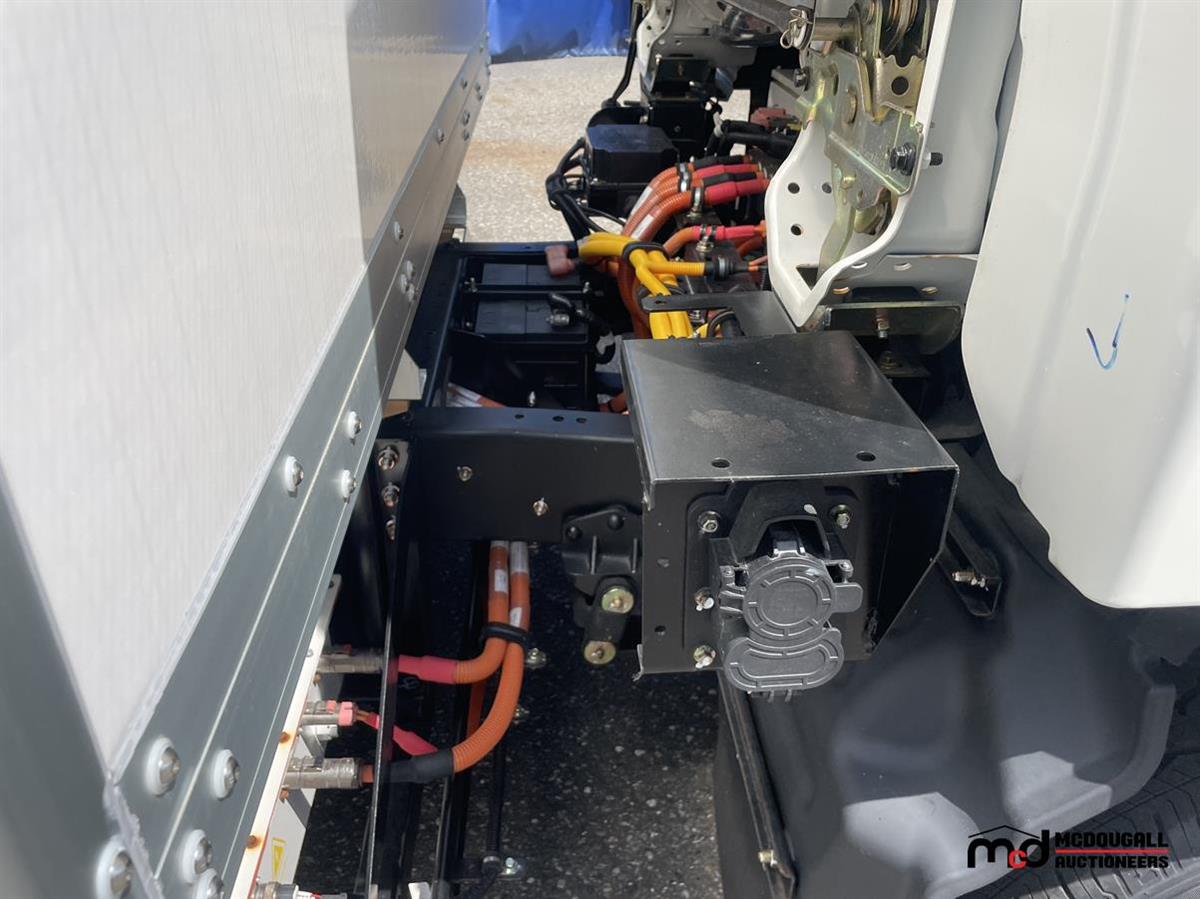 2024 VMC 1200 Electric Class 3 S/A Van Truck (Unused)