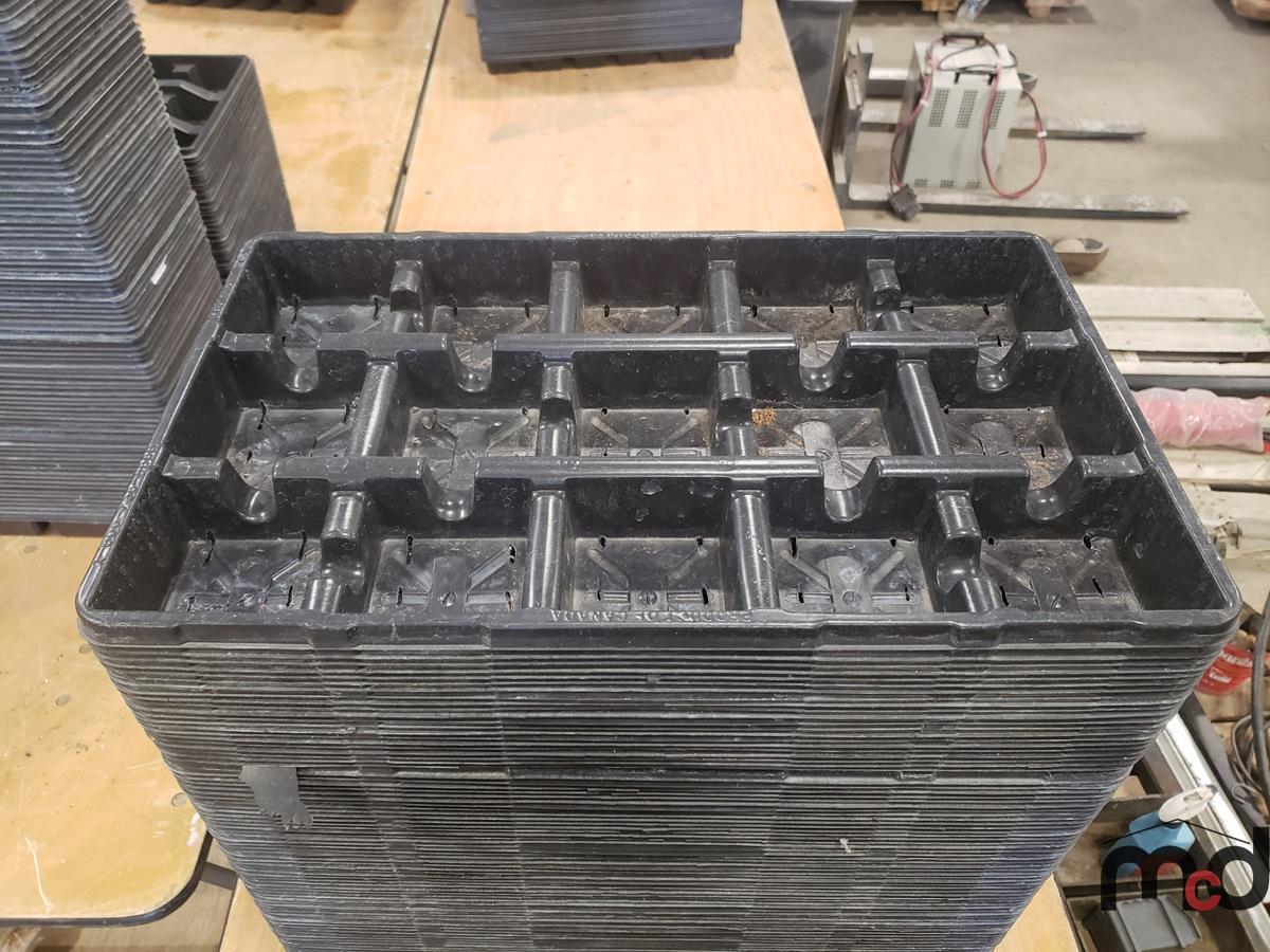 (Approx. 100) Stack of Plastic Fifteen Slot Seed Growth Trays