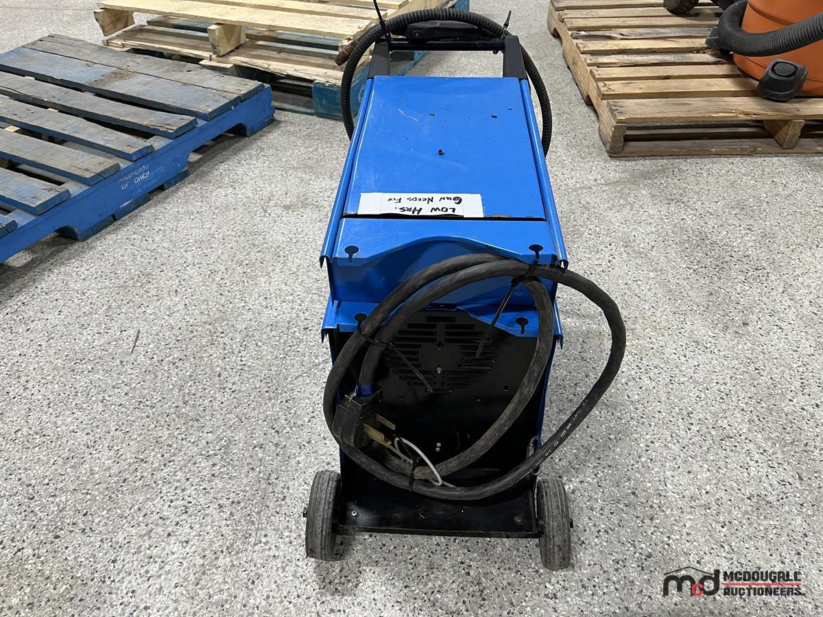 CEM 220V Dual Mig 140T