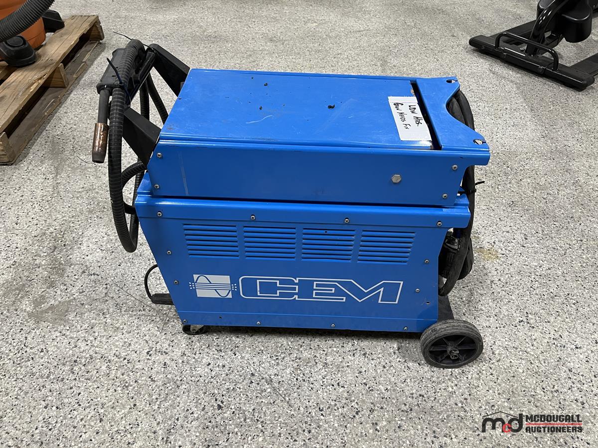 CEM 220V Dual Mig 140T
