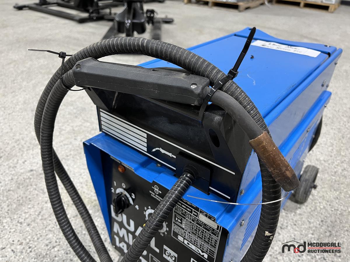 CEM 220V Dual Mig 140T