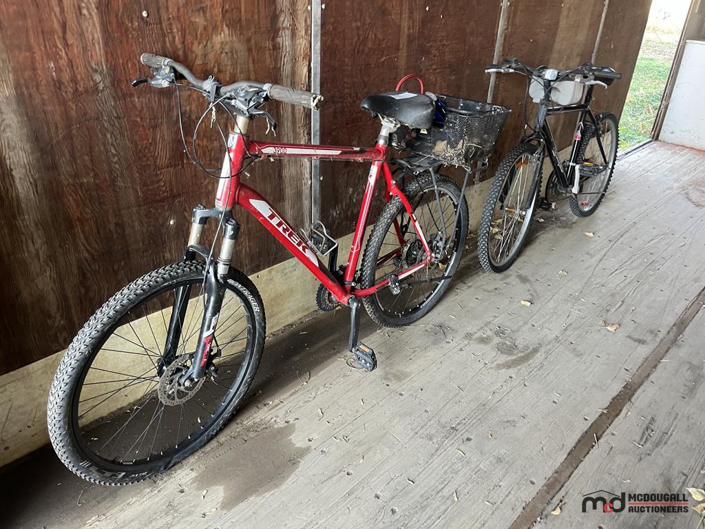 Trek 3900 Bike & Triumph Bike