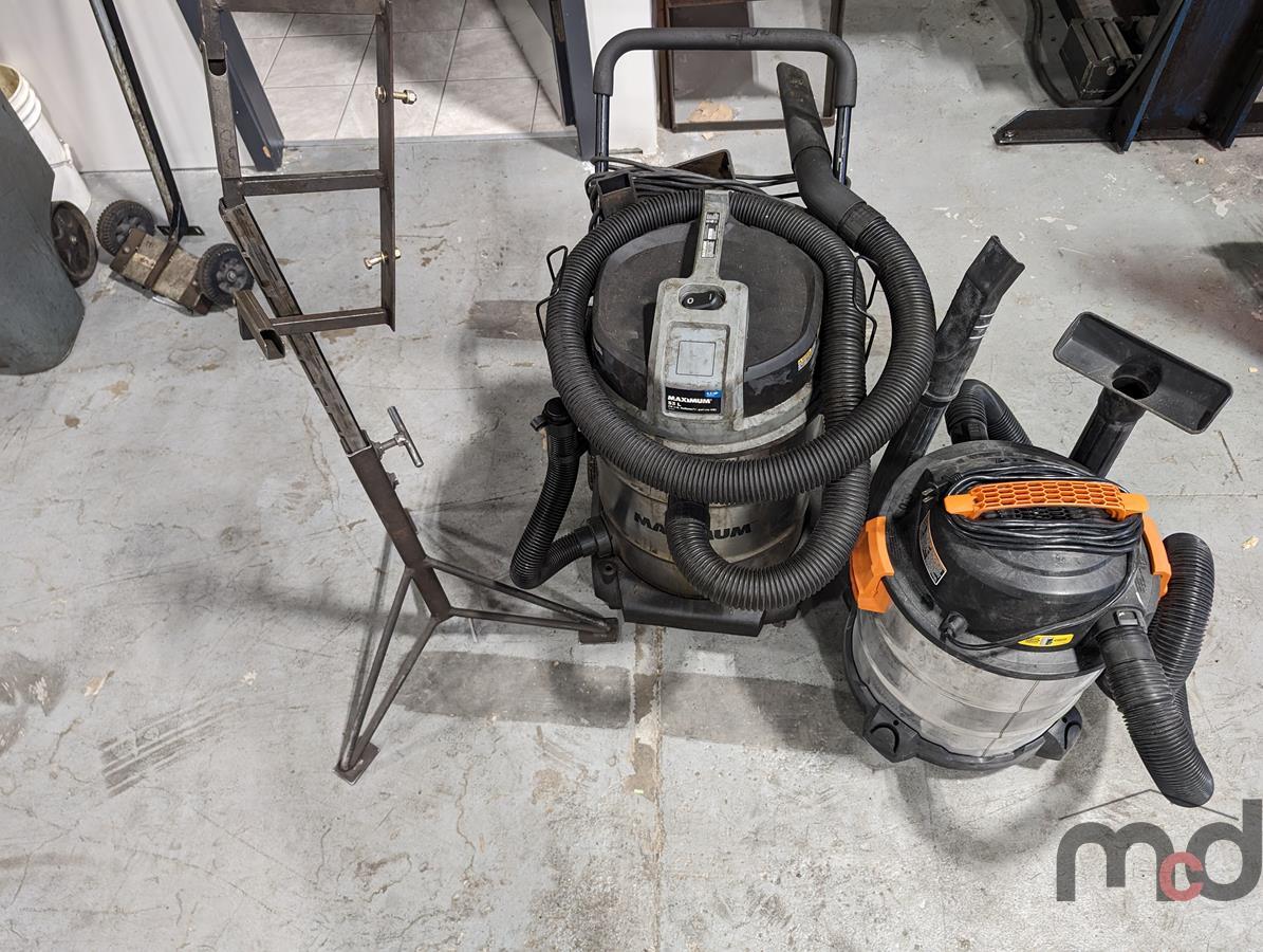 Metal Stand & Pair of Shop Vacuum