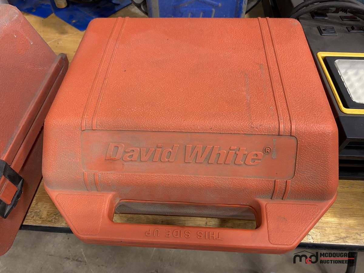 David White LT6-900 Optical Level-Transit