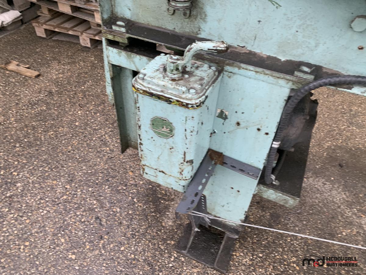 Farnham Metal Roller