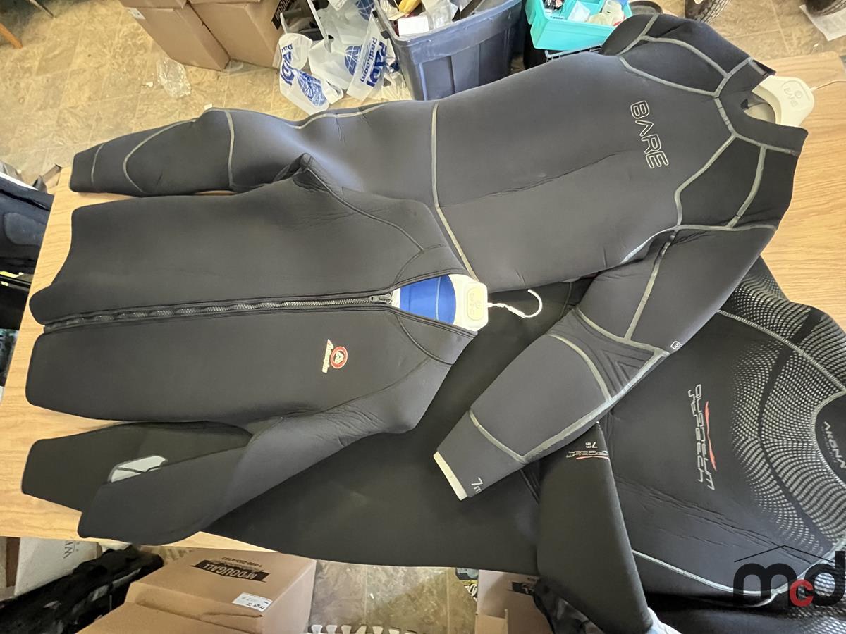 Box of Assorted (4XL) 7mm Wetsuits & Jackets