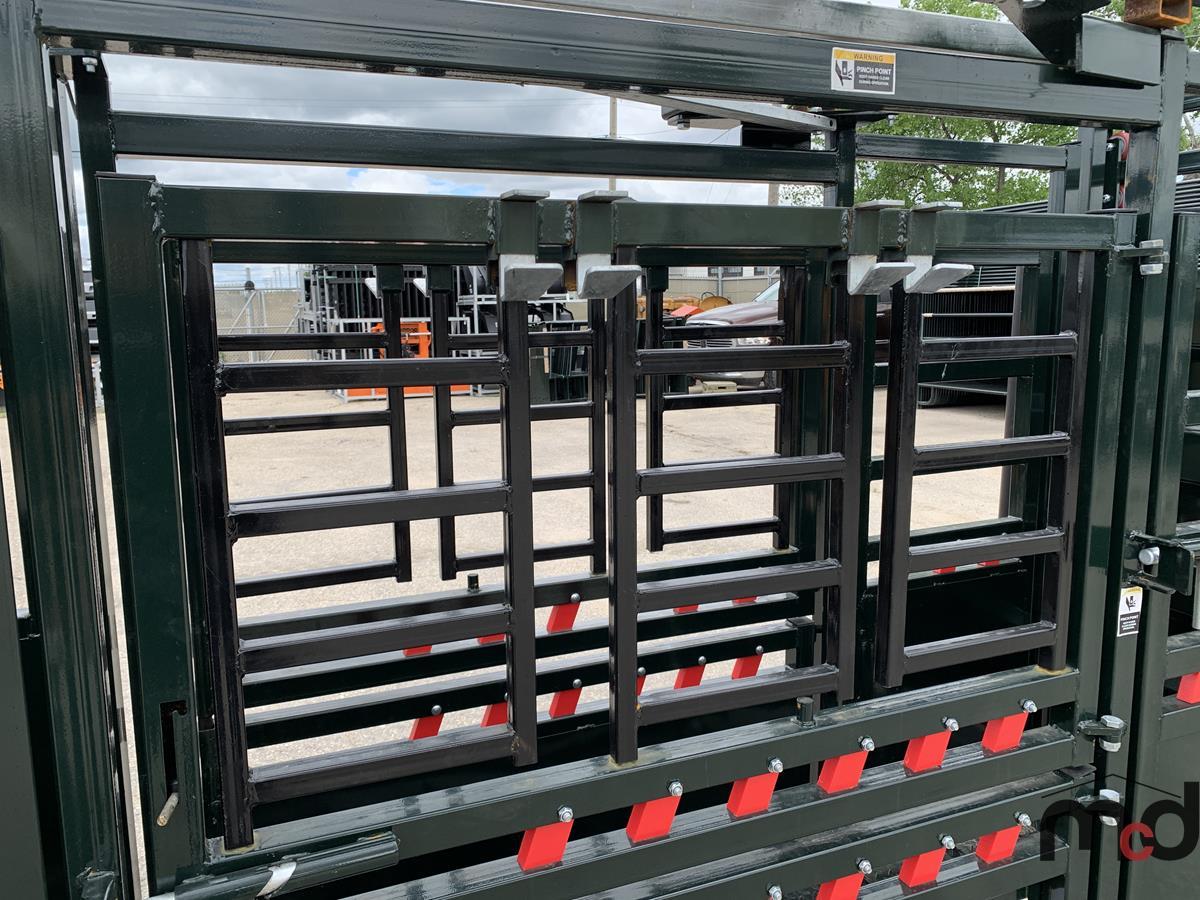 Tough Built Deluxe Cattle Squeeze Chute