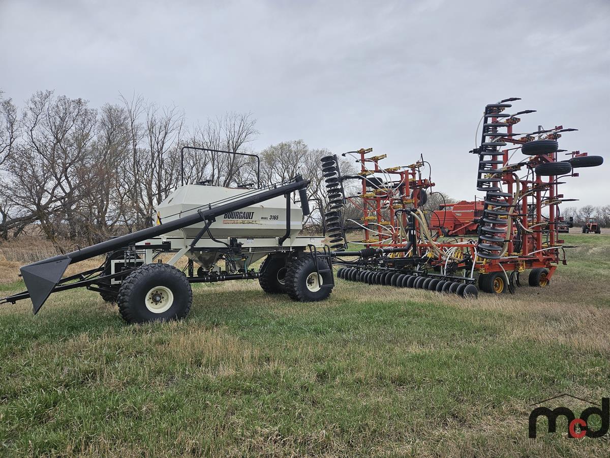 Bourgault Cultivator w/ Bourgault Seed Tank