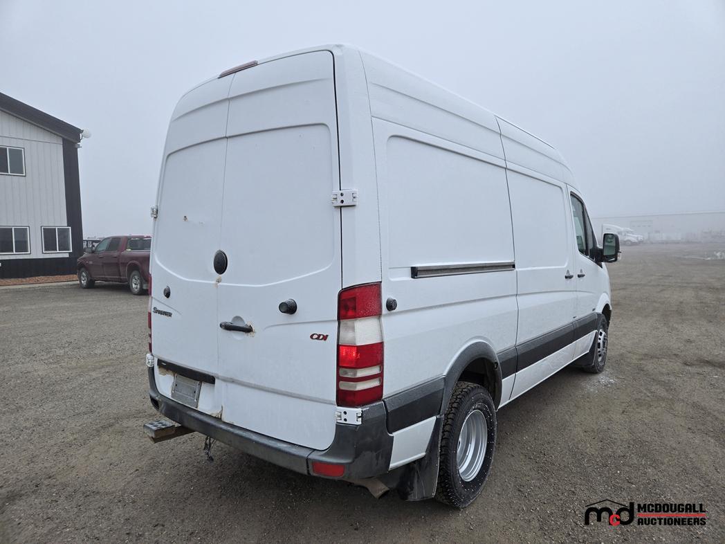 2012 Mercedes-Benz Sprinter 3500 Dually Van