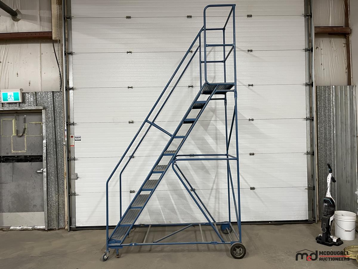 Kleton B3210H Mobile Ladder Stand