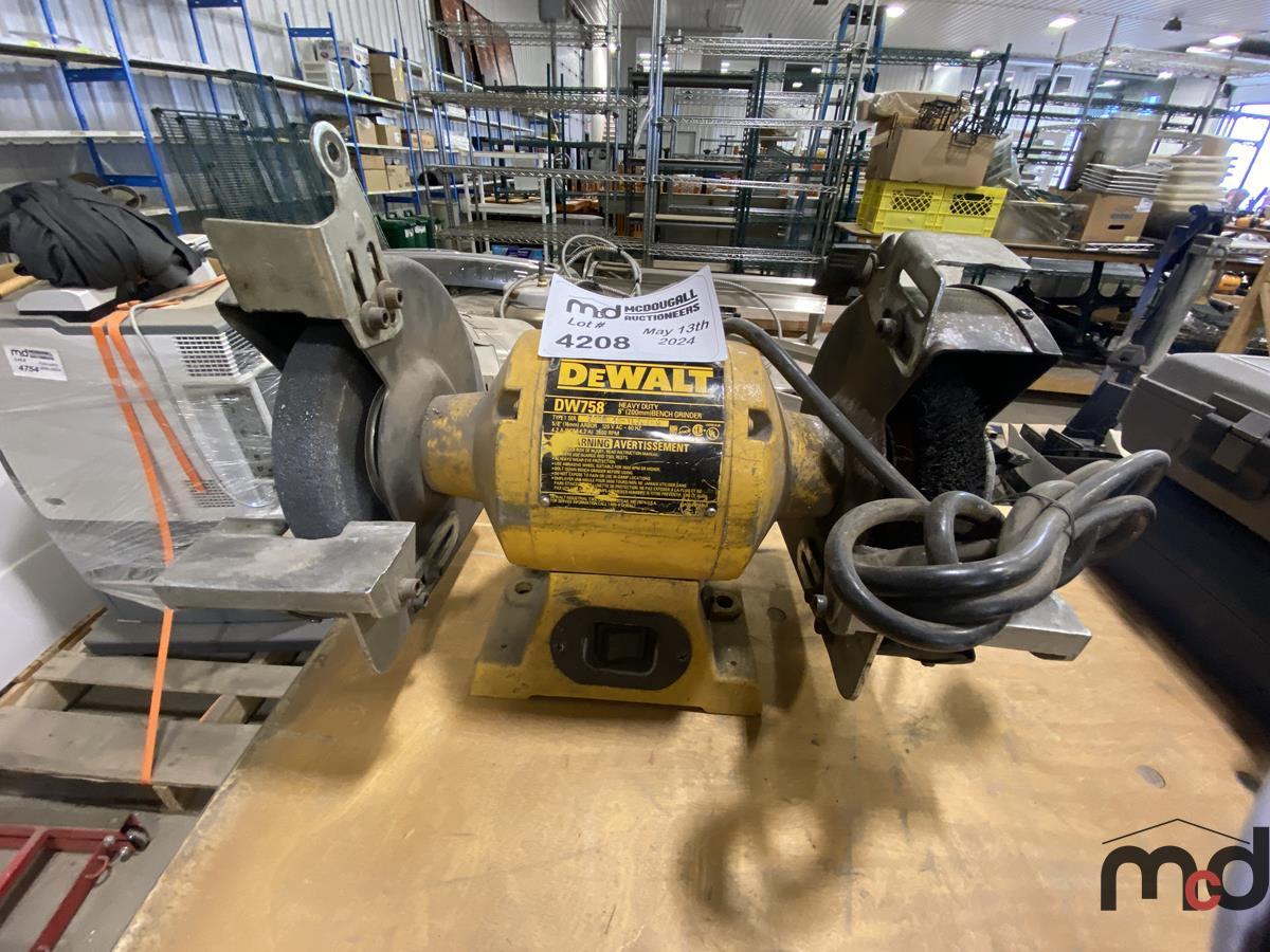 DeWalt DW758 Bench Grinder