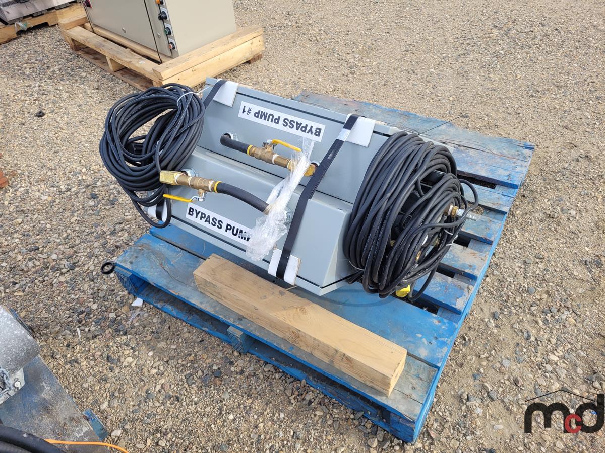 Pair of Mudwizard Cabinets