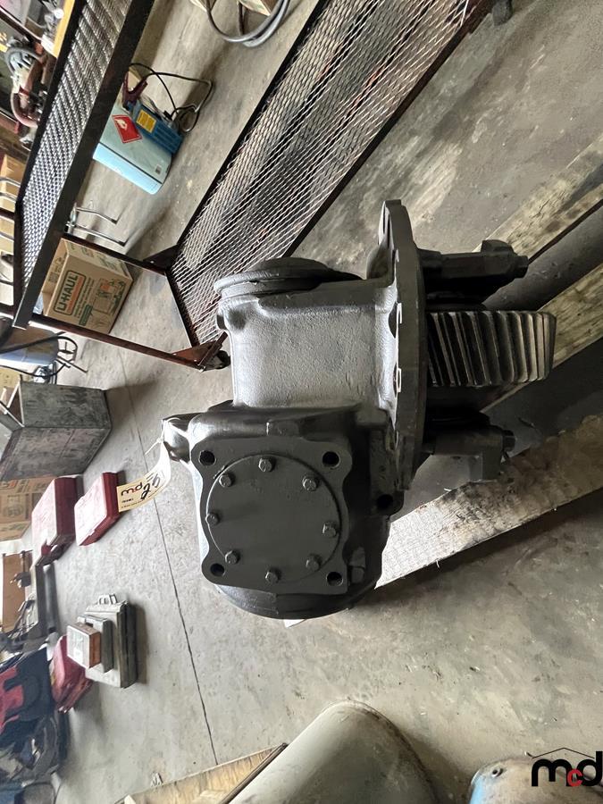 Mack Truck Rear End 4:17 Ratio "Rebuilt"