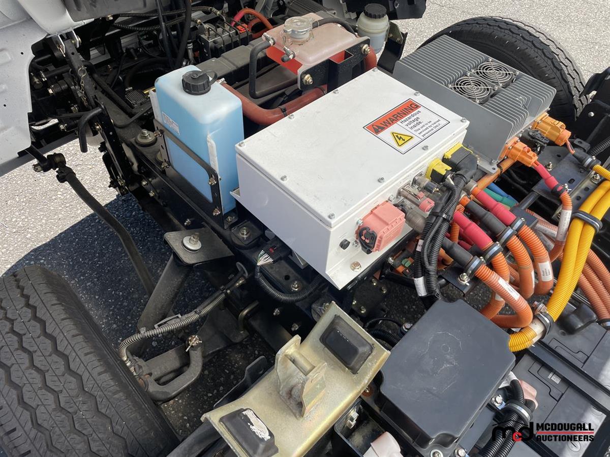 2024 VMC 1200 Electric Class 3 S/A Van Truck (Unused)