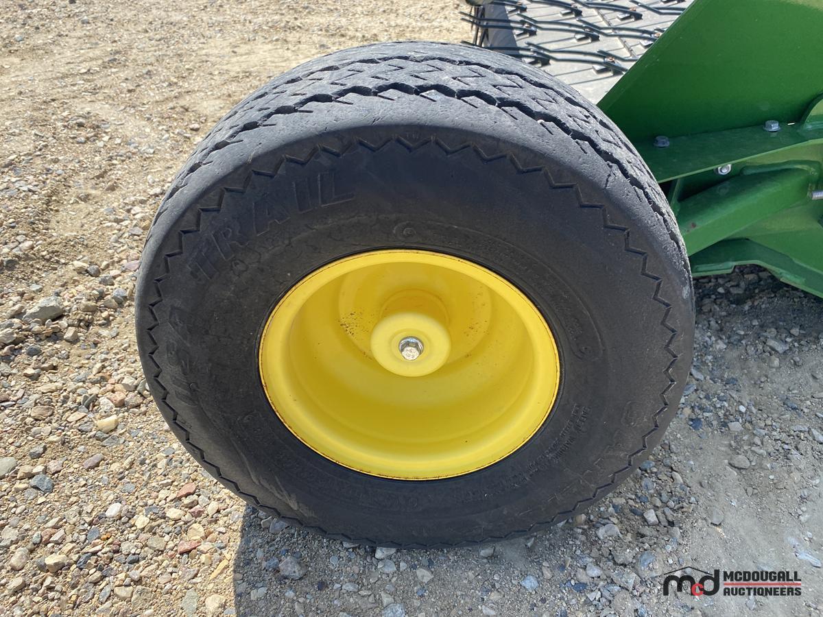 2017 John Deere 615P Pick-Up Header