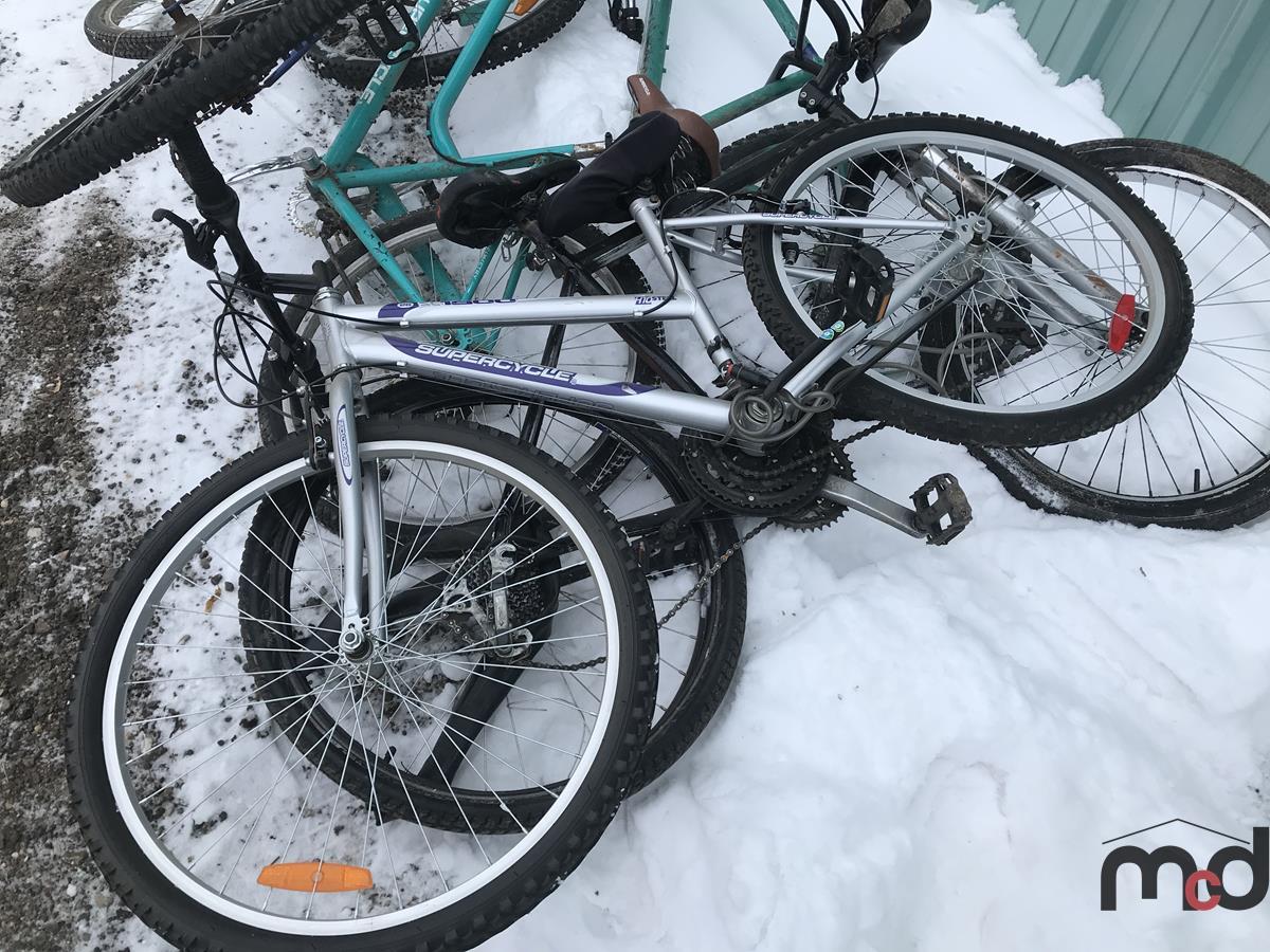 Assorted Damaged Bikes
