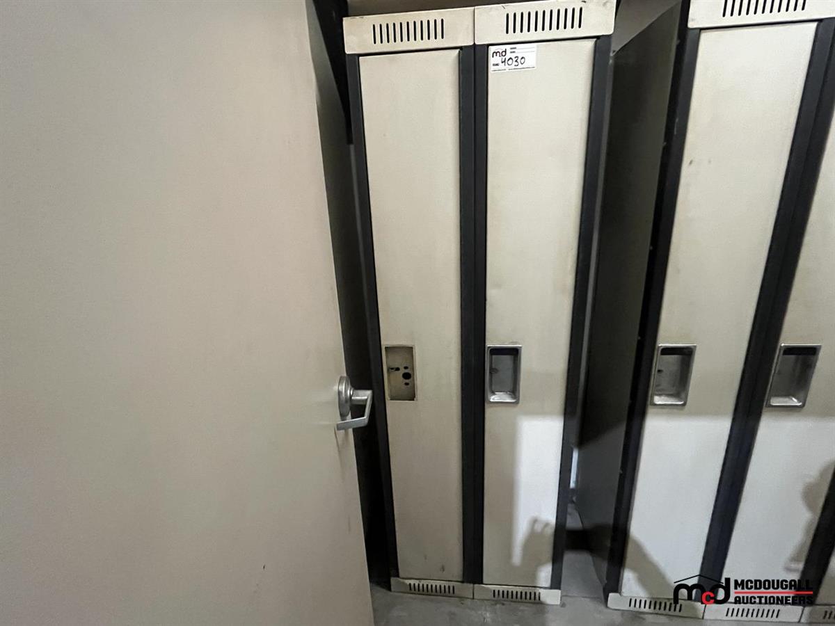 2-Door Stand Up Lockers
