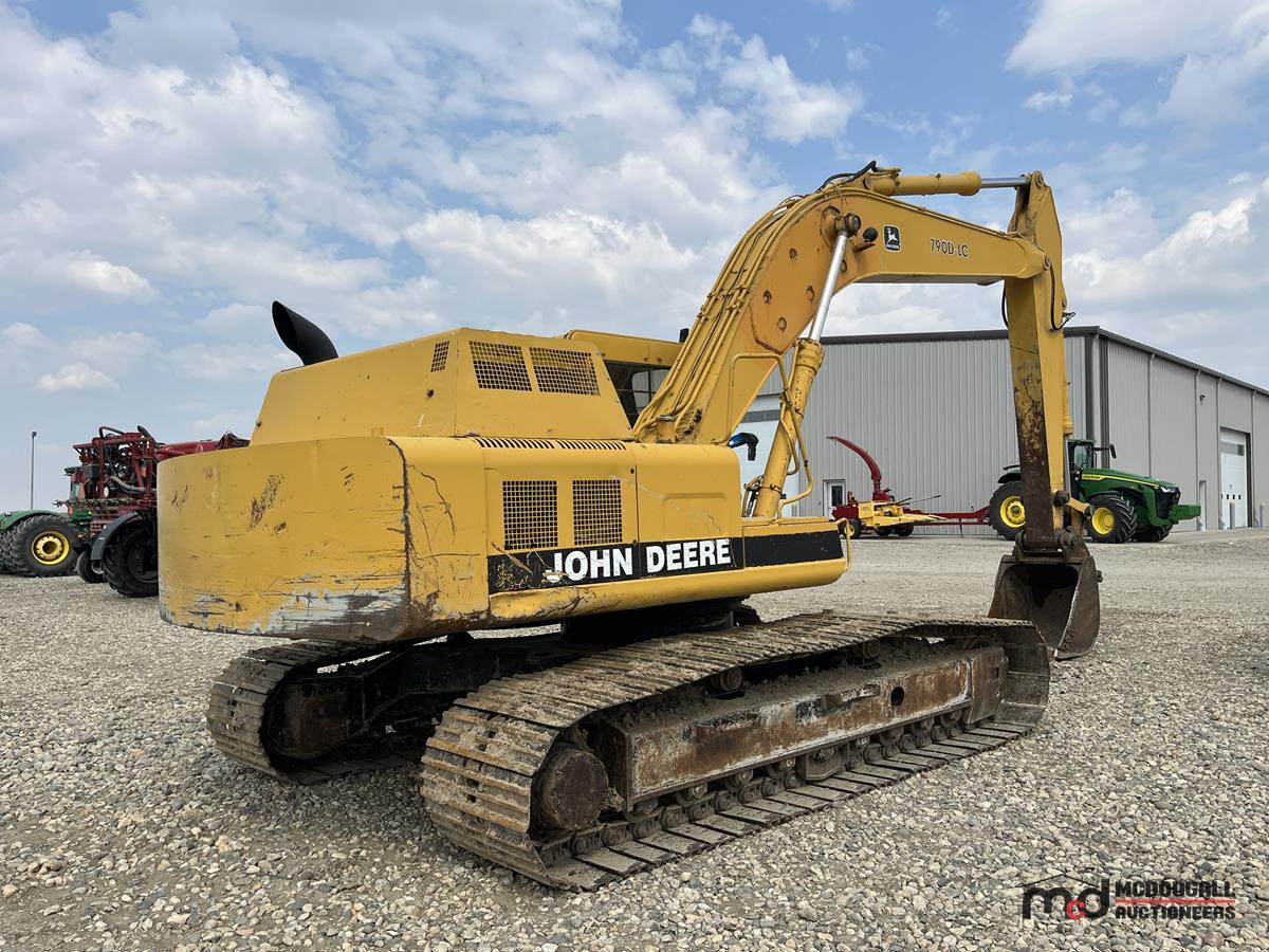 John Deere 790D-LC Hydraulic Excavator
