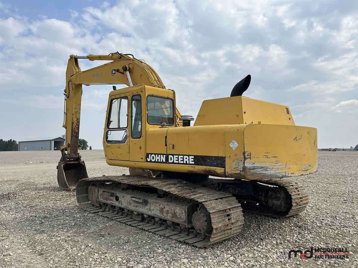 John Deere 790D-LC Hydraulic Excavator