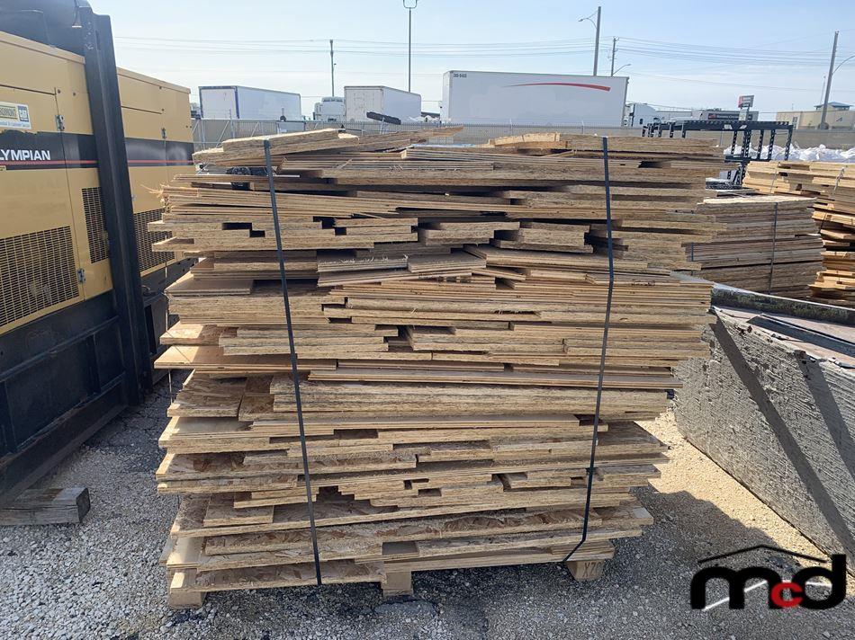 Pallet of OSB Cut Offs