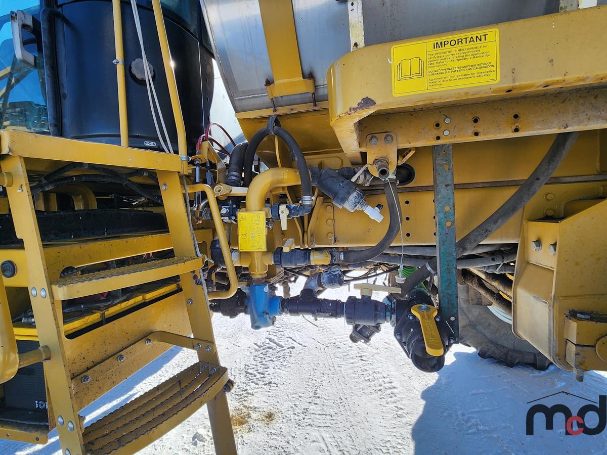 2000 Rogator 1254 Self Propelled Sprayer