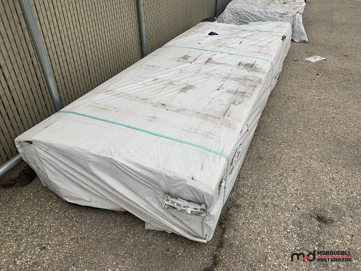 Lift of (1x6) Bevel Siding Various Lengths