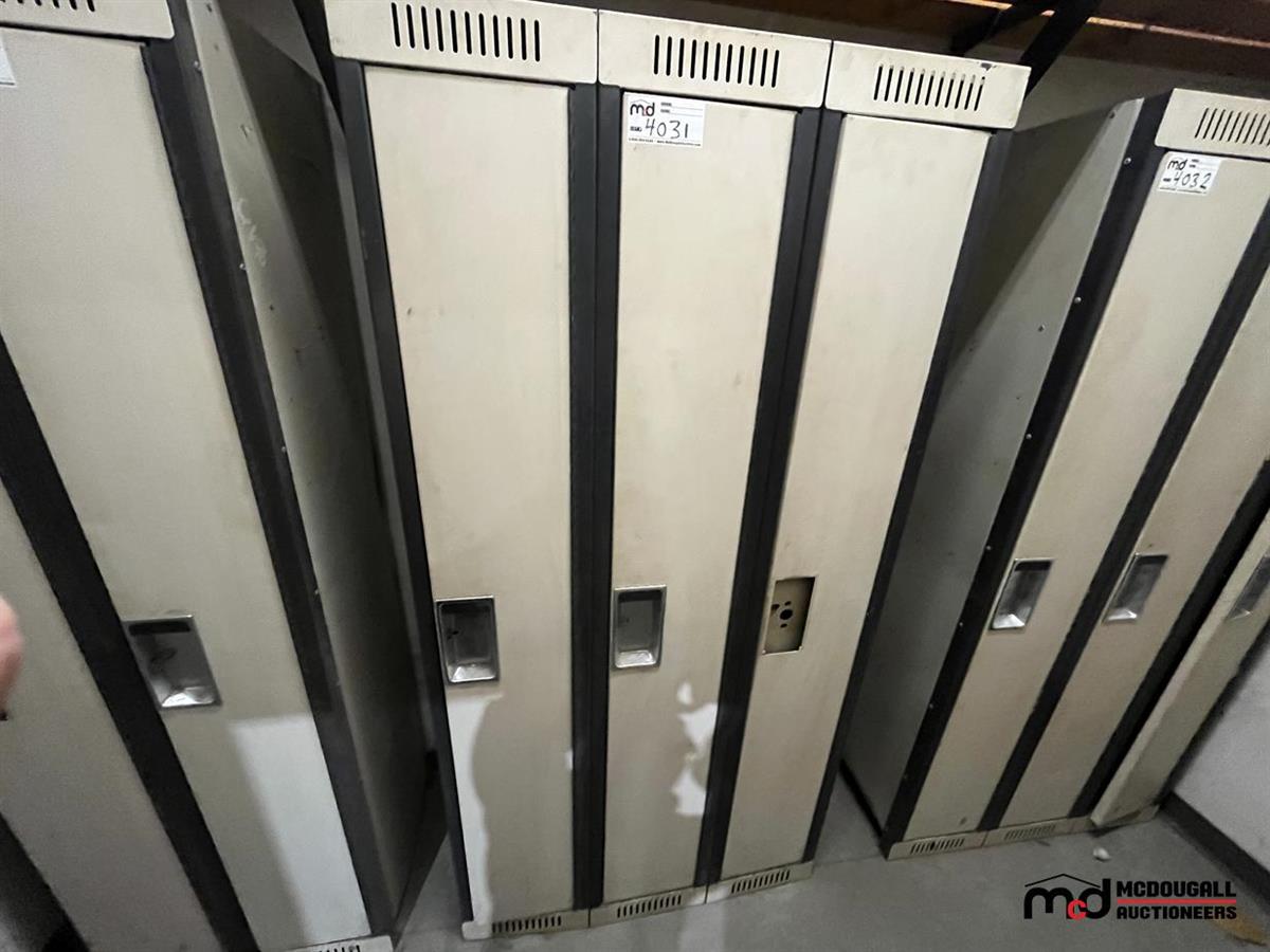 3-Door Stand Up Lockers