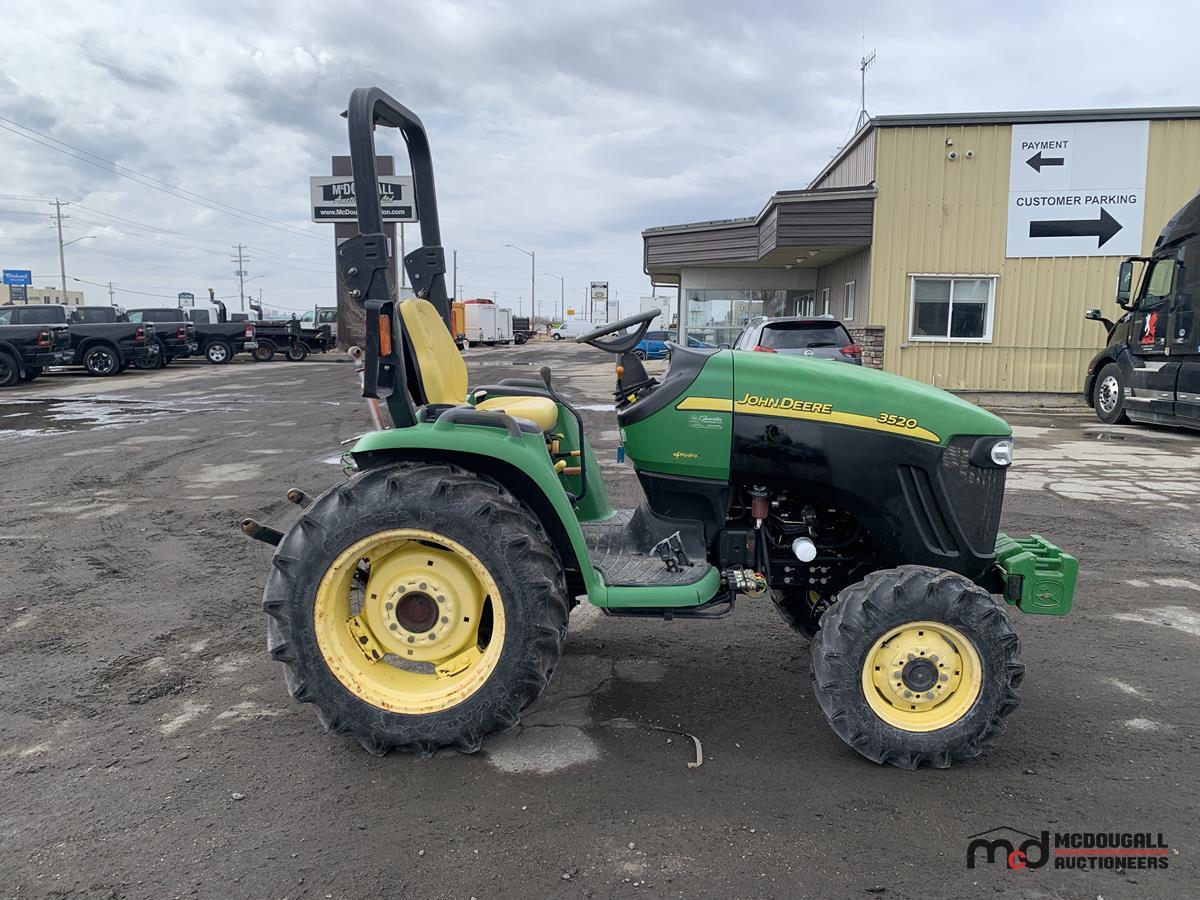2005 John Deere 3520 Ag Tractor 20 HP 4WD (Asset #6567)