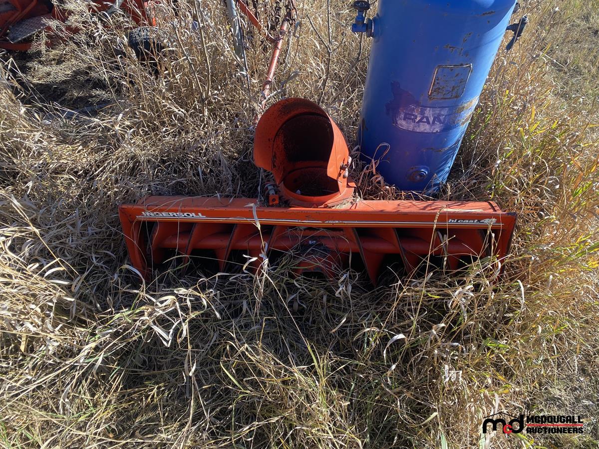 1979 CASE 446-79 Lawn Tractor w/ Attachments (#101)