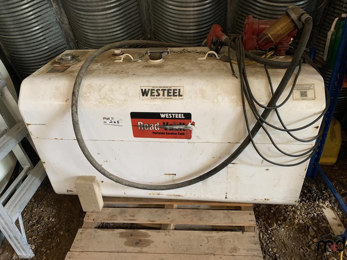 Westeel Tank and 12V Pump 160-Gallon