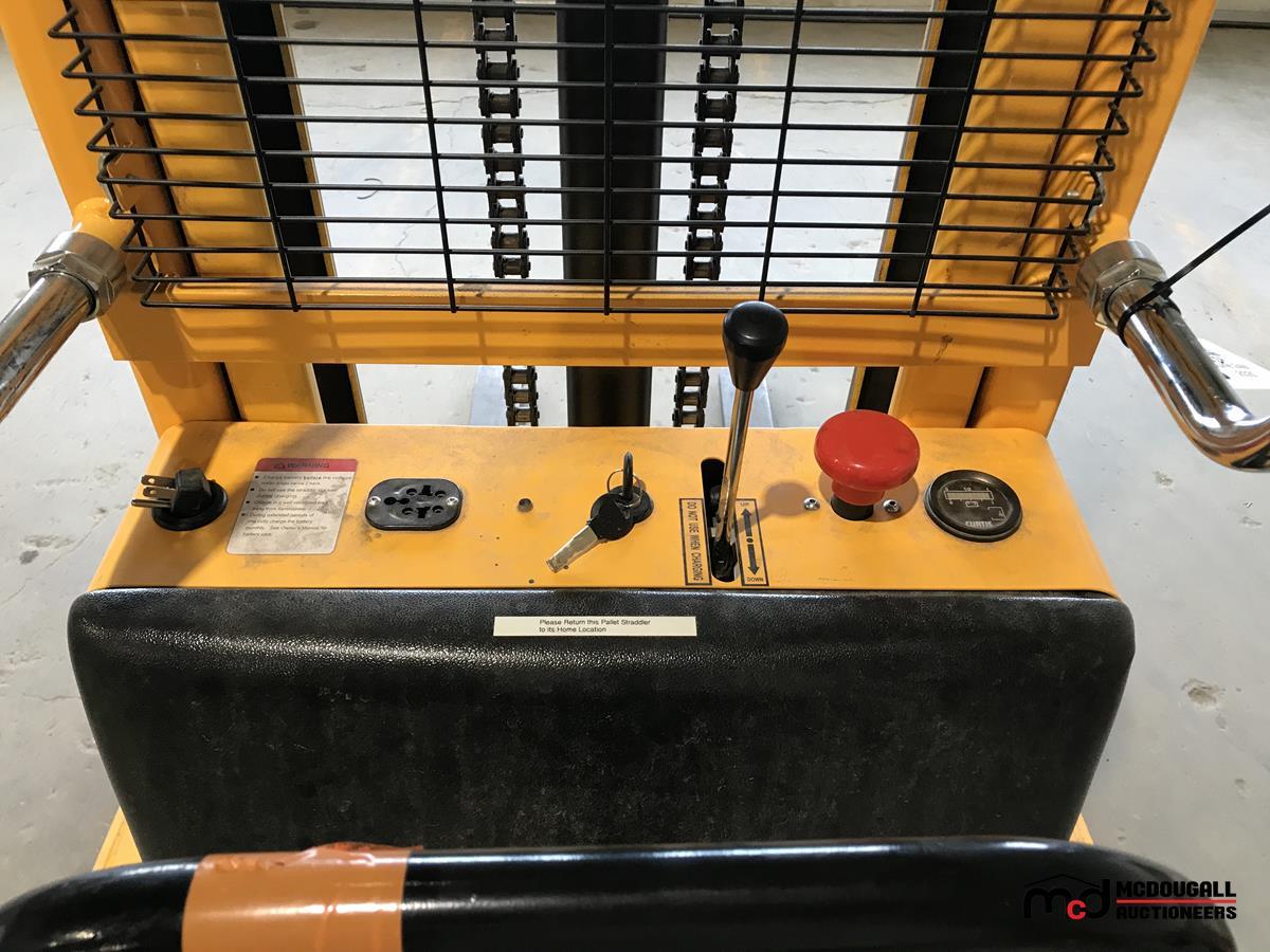 ULine H-5440 Straddle Pallet Stacker