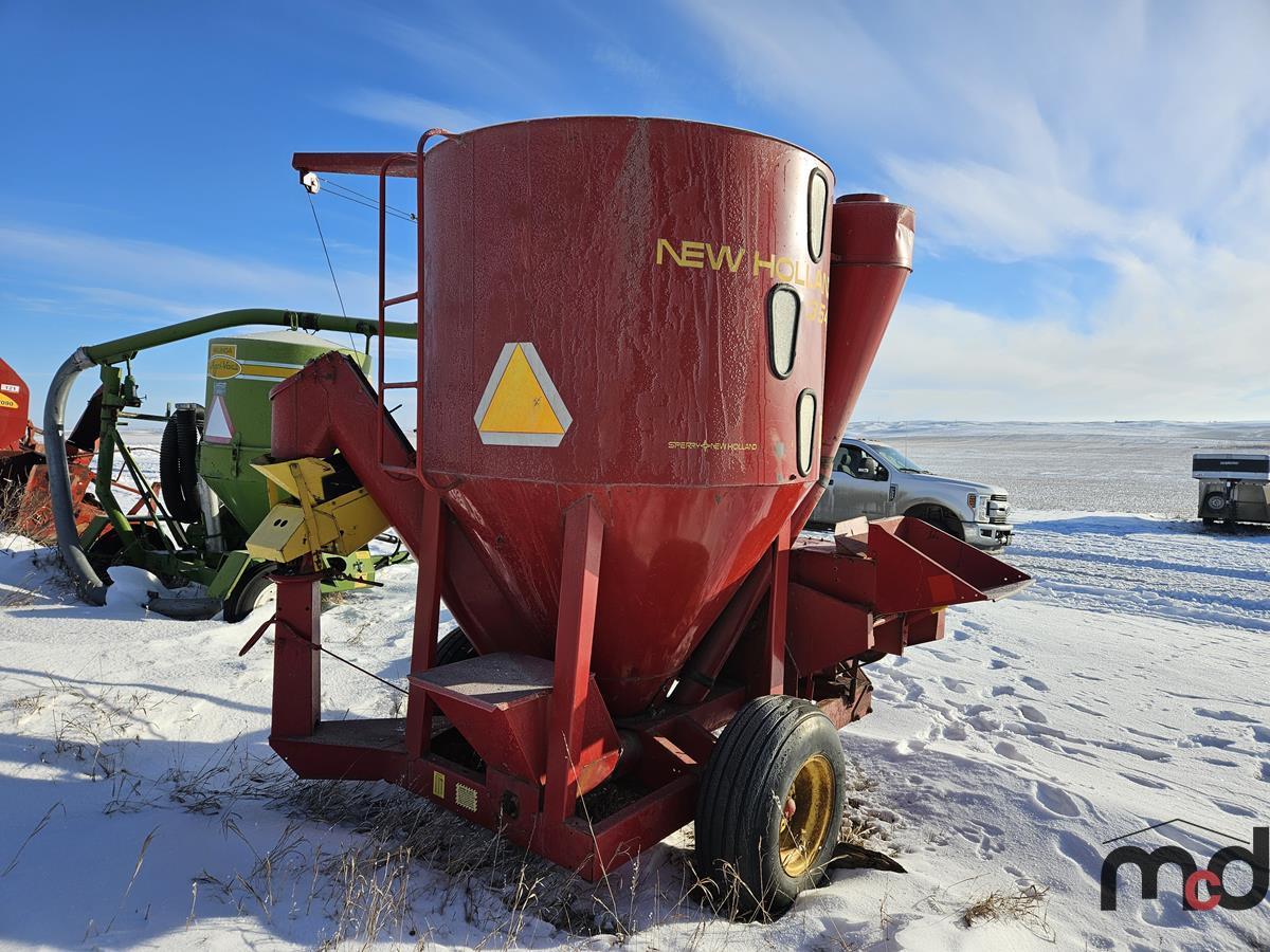 New Holland 354 Mix Mill