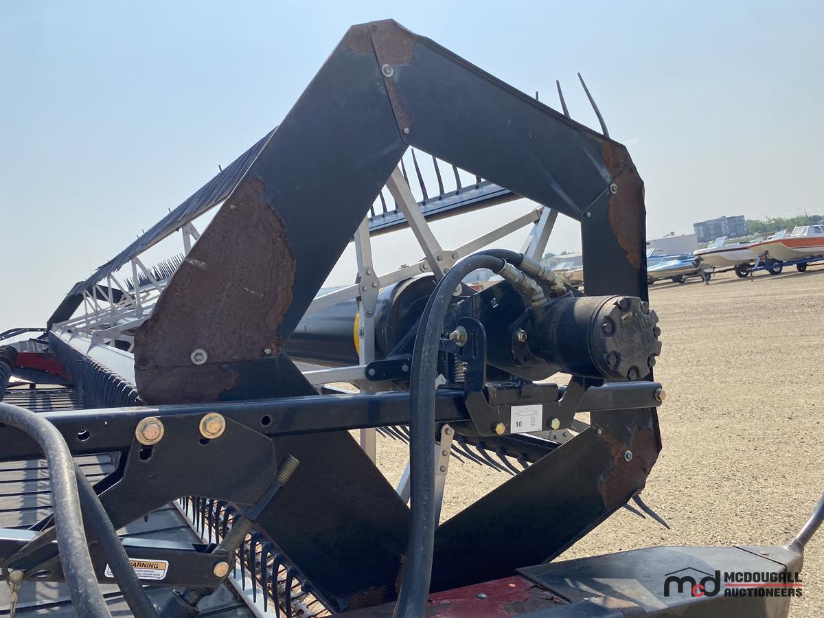 2005 Case IH WDX1002s Swather