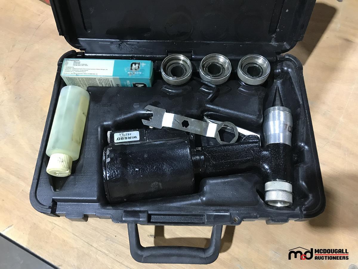 Wirsbo Pro Pex Air Expander Tool w/ Oil, Attachment & Misc.