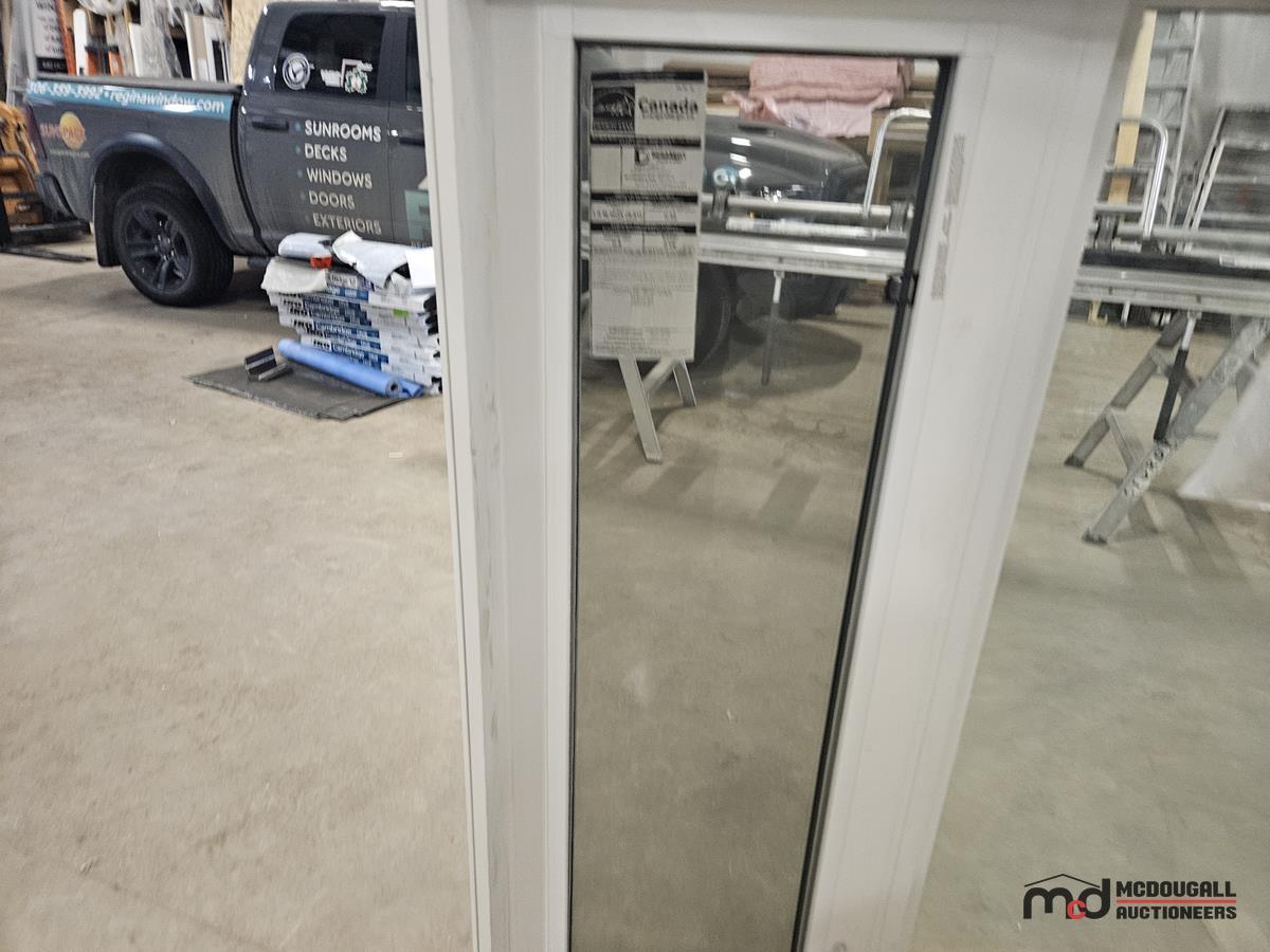 5-Section Bay Window w/ (2) Crank Windows & Screens
