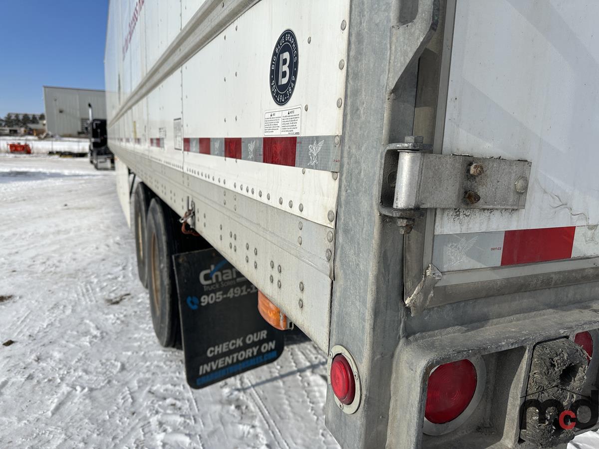 2019 Manac 53' T/A Dry Van Semi Trailer